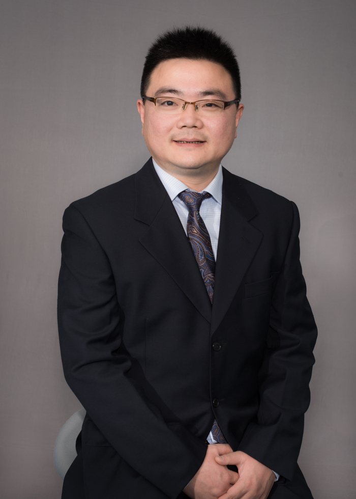 Li Dong - Profile / 简介 - 宁波诺丁汉大学